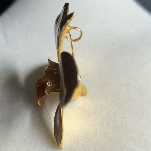 RISIS | Jewelry | Vintage Tanbrown Enamel Dendrobium Orchid With 24k ...